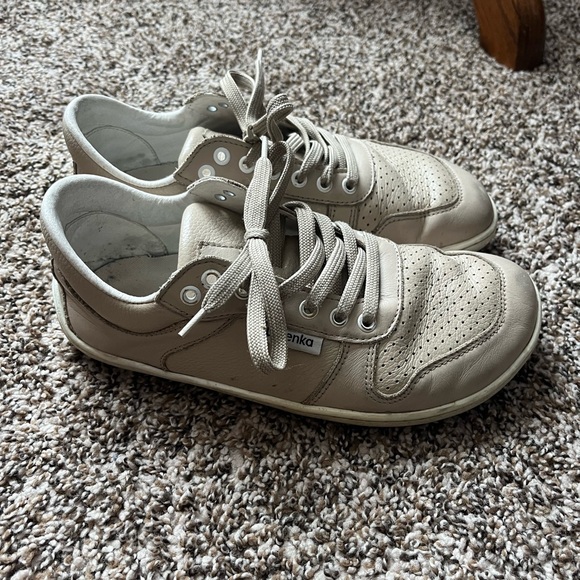 Be Lenka | Shoes | Tan Belenka Barefoot Sneakers | Poshmark
